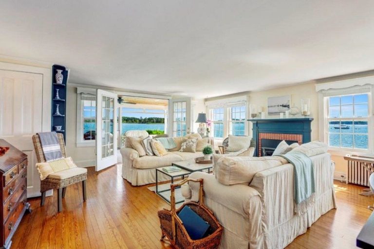 House of the Week: “Lily’s Pad” - Talbot Spy