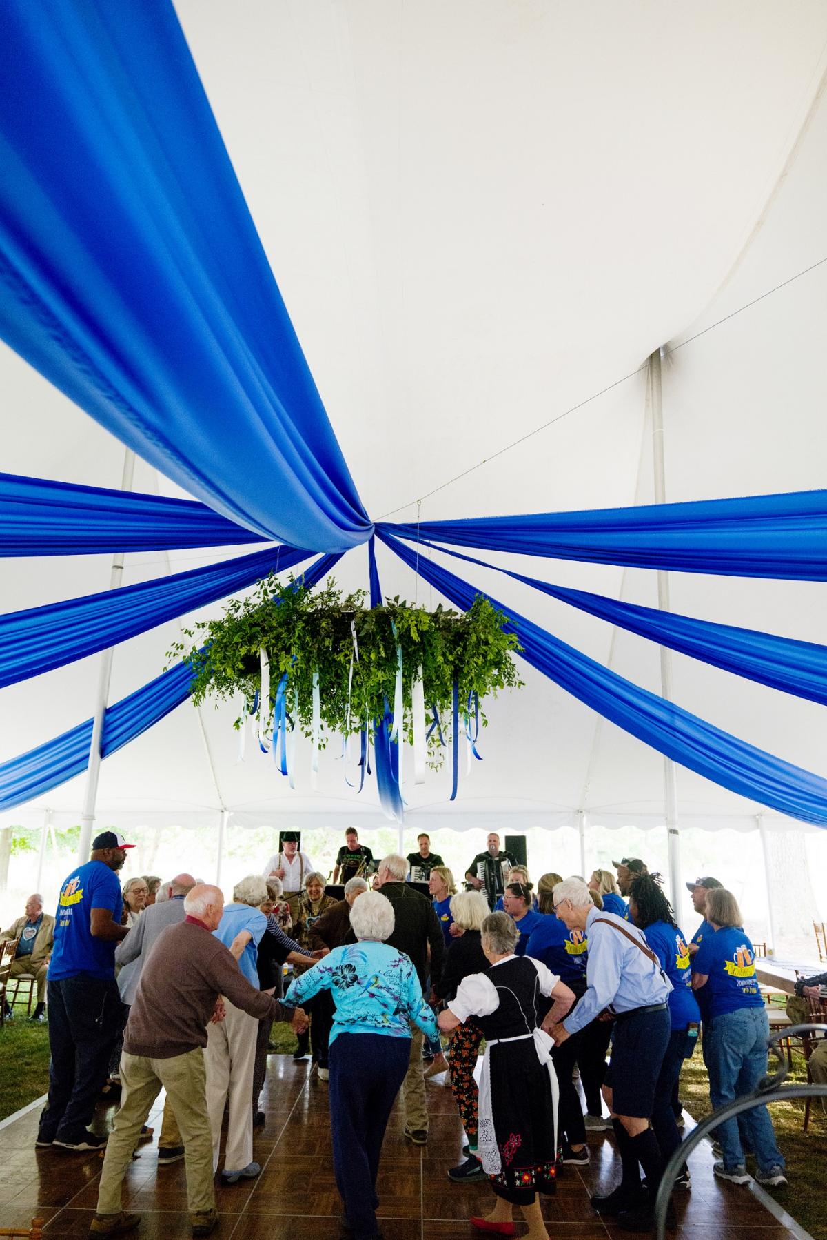 Londonderry on the Tred Avon Celebrates Oktoberfest - Talbot Spy